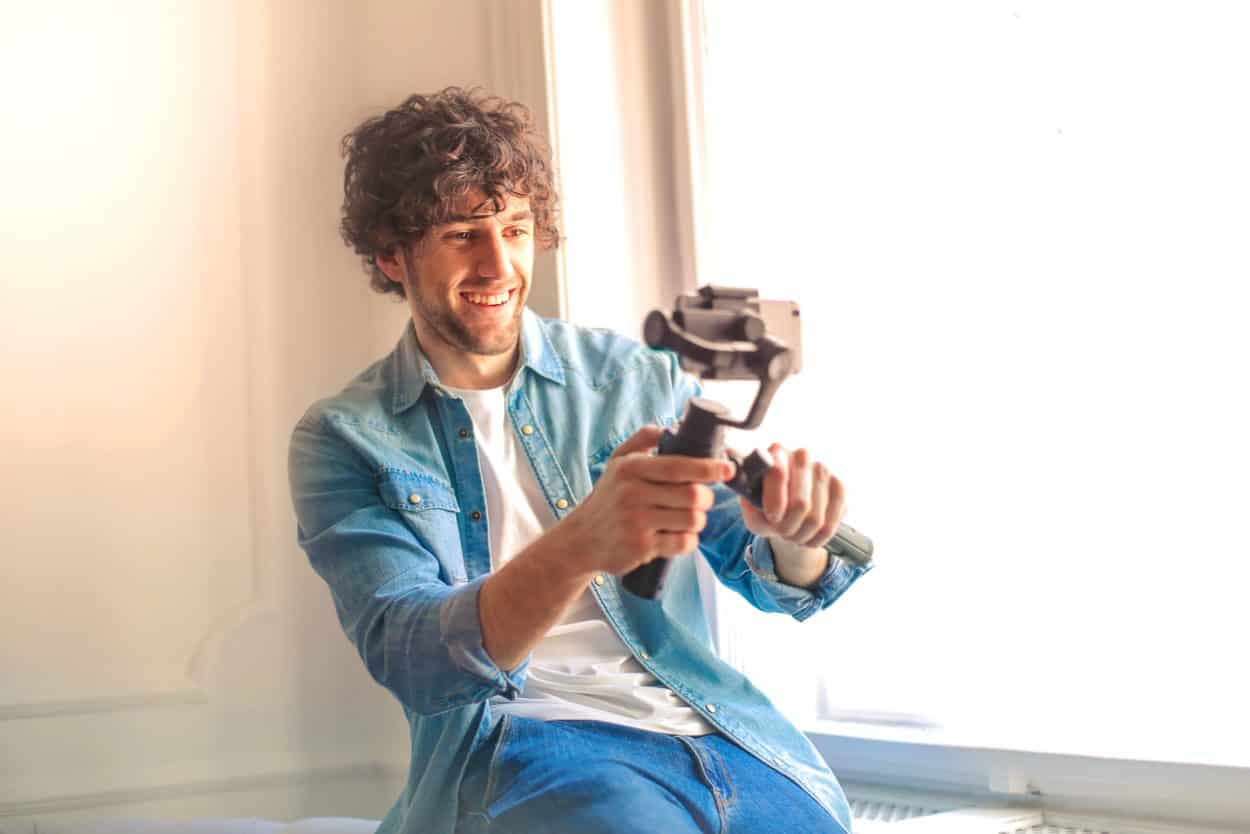 Starpet’s Star in new online campaign – Models Direct